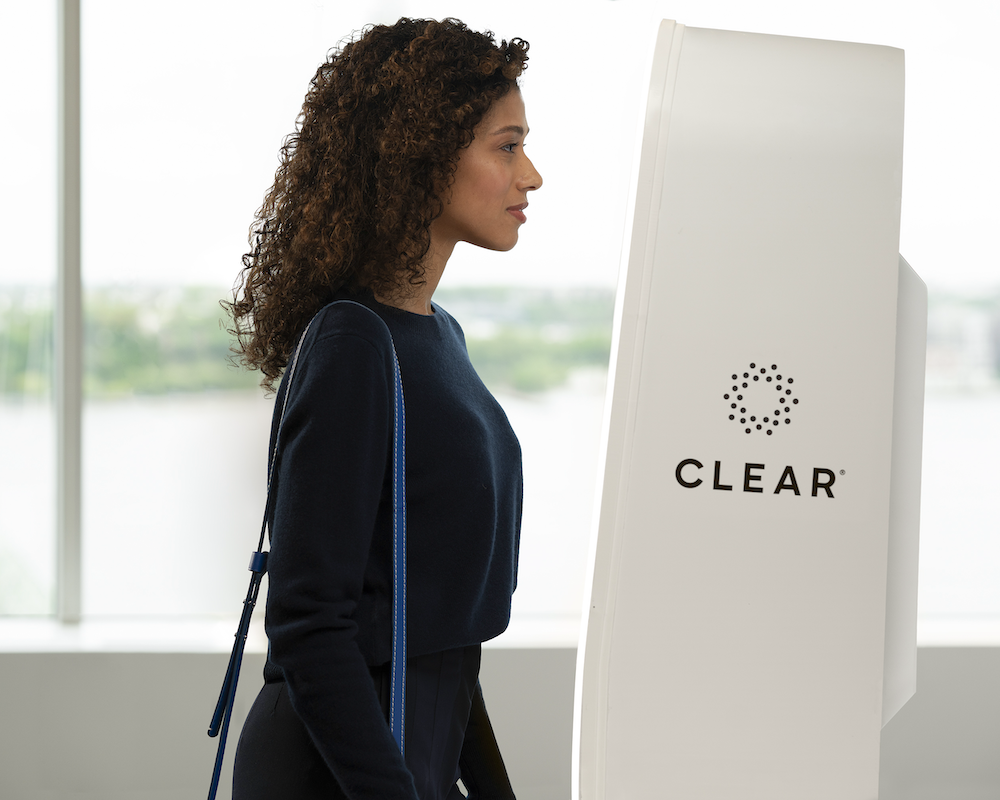 Clear Reserve Offers Airport Fast Track Without a Membership